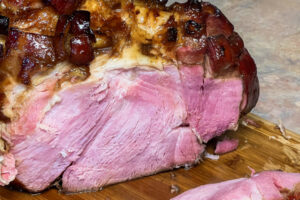 How to Buy and Make the Best Holiday Sticky Ham - Chef Alli