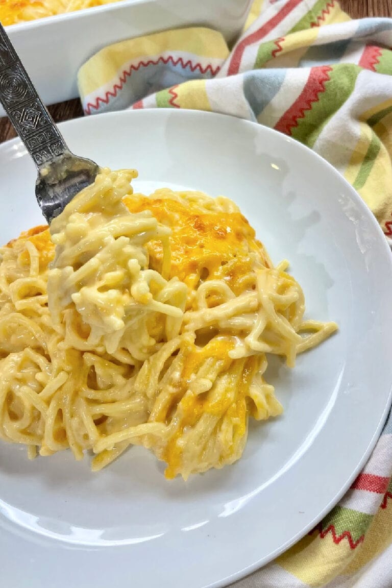 Spaghetti Mac and Cheese - ChefAlli.com