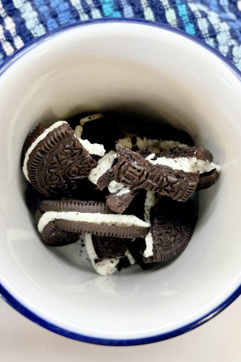 Oreo Mug Cake - ChefAlli.com