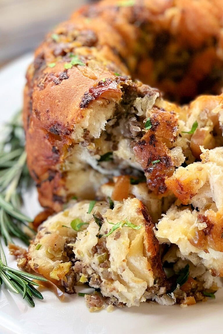 Holiday Bread Pull Apart - ChefAlli.com